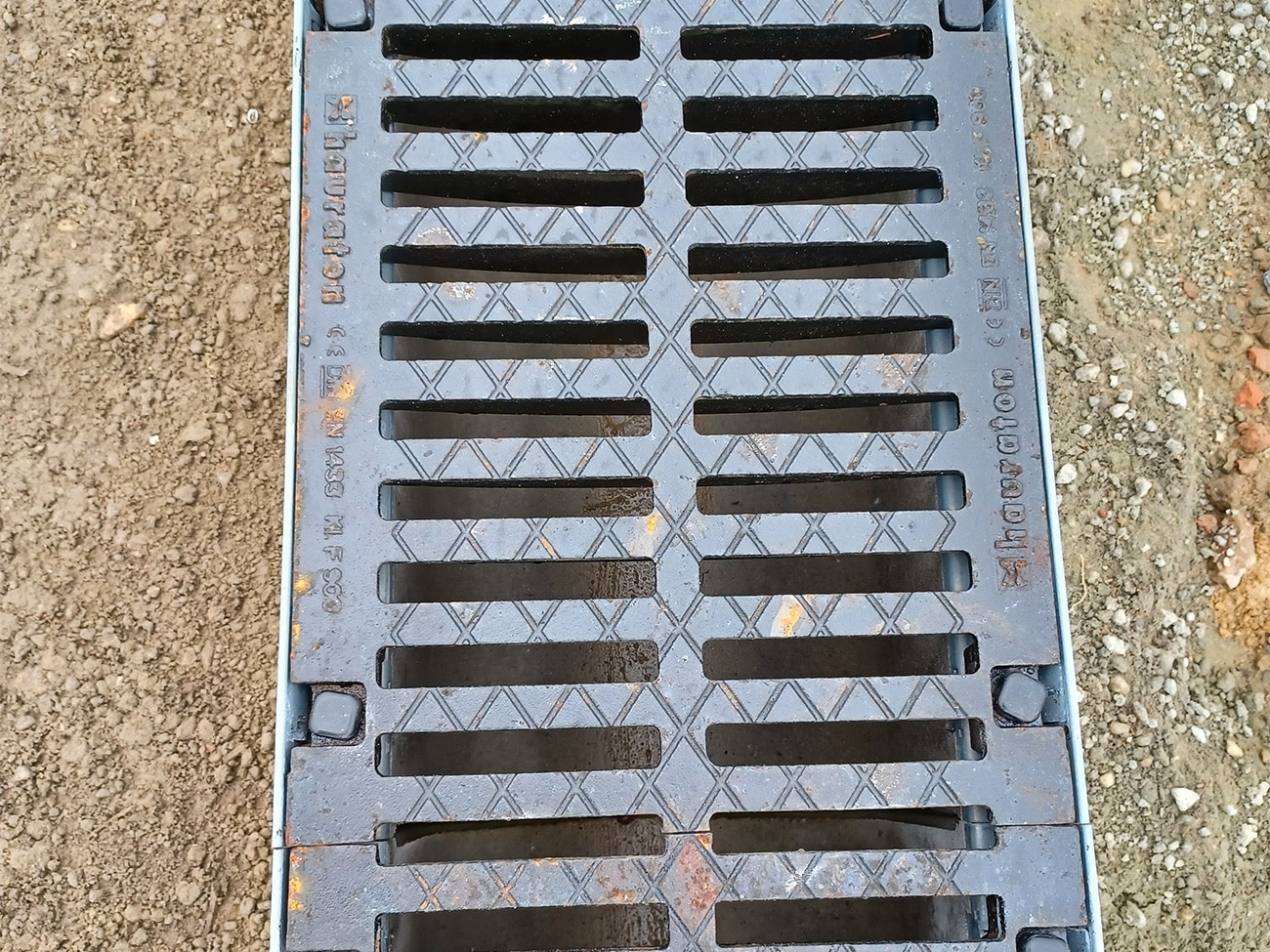 Drainage remarquable pour un chantier exceptionnel sur la base aérienne ...